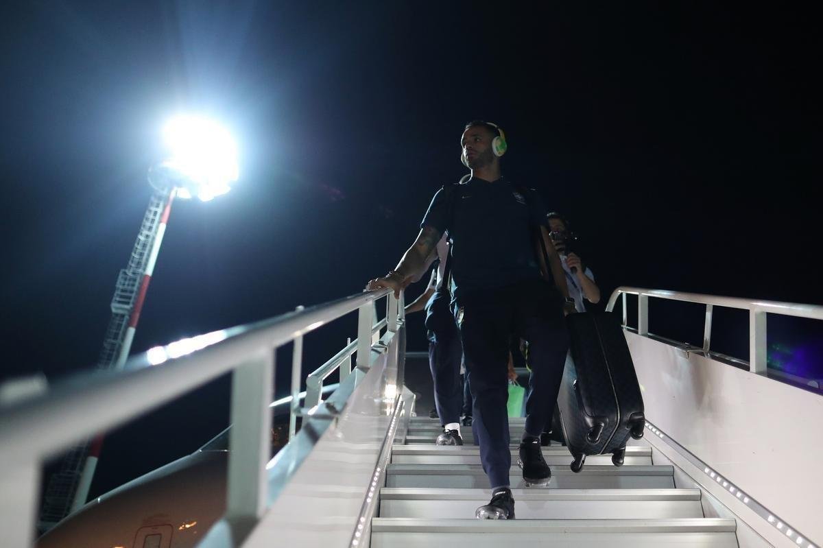 Cristiano Ronaldo impressiona Seleção Brasileira na chegada a Rostov ...