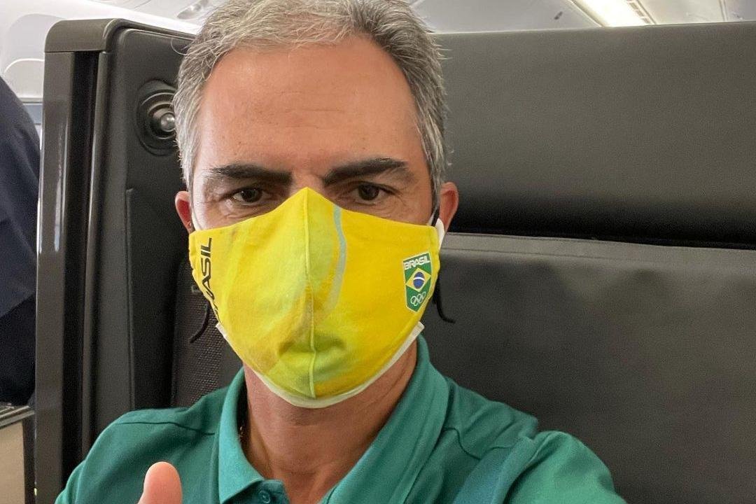 Brasil inicia disputa de saltos no hipismo com recordista Rodrigo ...