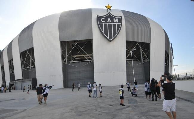 Mecenas, bastidor e torcida do Atlético: fotos da inauguração da Arena ...