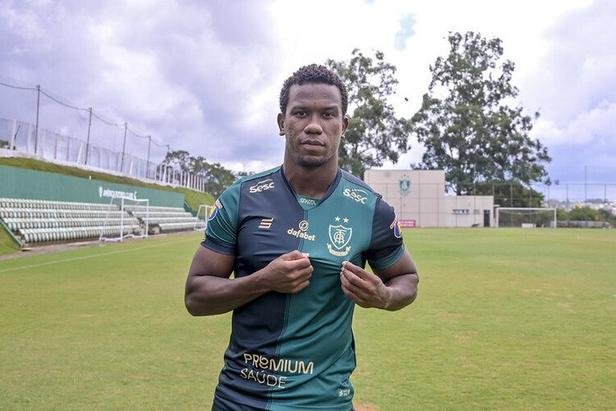 Ribamar é apresentado no América e destaca 'nova fase' da carreira ...