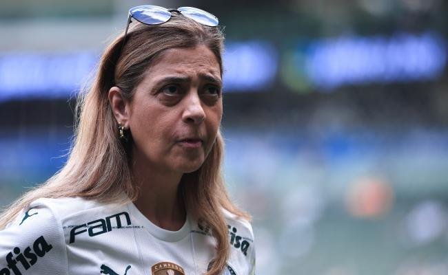 Palmeiras adota 'lei do silêncio' após acusações, e Leila explica ...