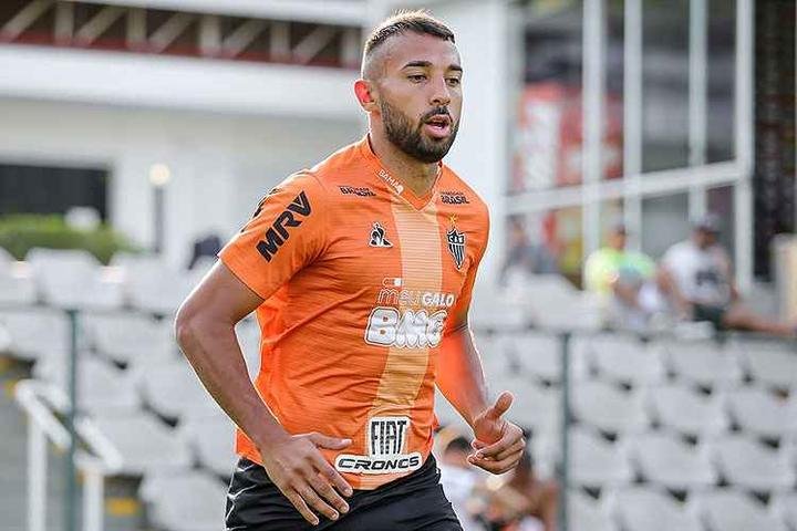 Cotado para voltar ao time titular, Ramón Martínez ainda tenta ...