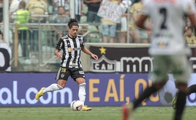 Lemos chega a quatro jogos seguidos sem cometer falta pelo Atlético ...