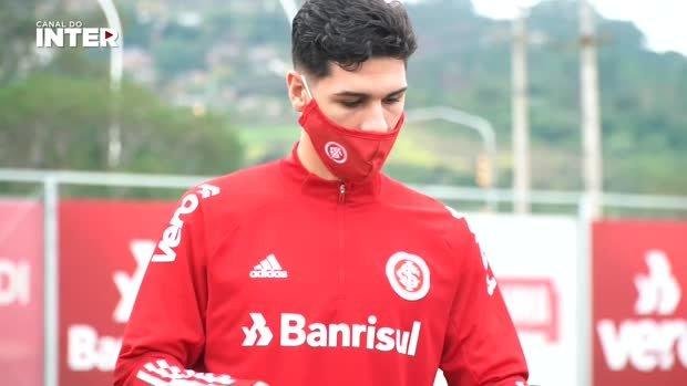 Johnny após contrato renovado: "um ano atípico, mas com muito ...