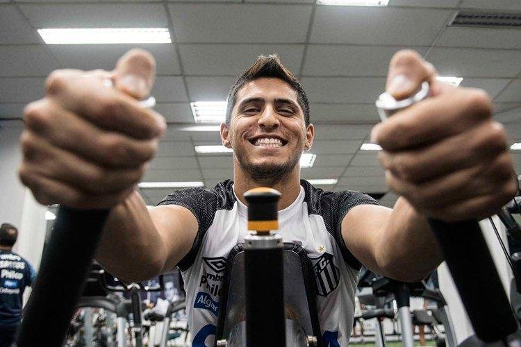 Já em BH, Daniel Guedes acerta com o Cruzeiro, que aguarda burocracias ...