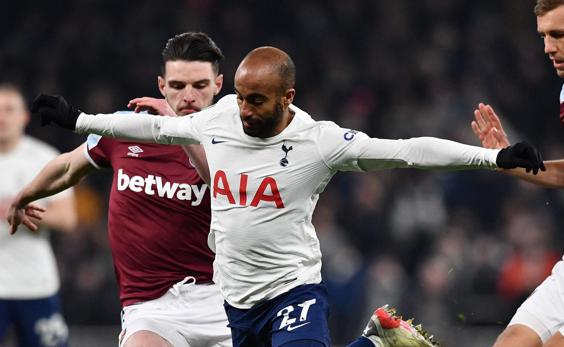 Lucas decide, e Tottenham avança à semi da Copa da Liga Inglesa ... Lucas decide, e Tottenham avança à semi da Copa da Liga Inglesa ...