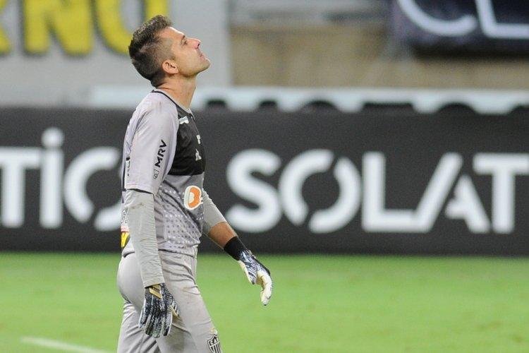 VÍDEO: Victor declara amor ao Atlético e chora: 'Lágrimas de alegria ...