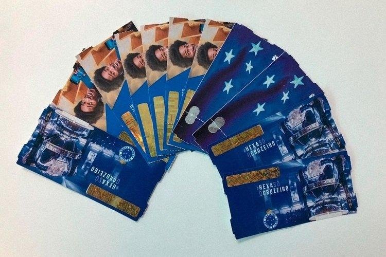 Farra dos ingressos no Cruzeiro: documentos revelam retirada de quase ...