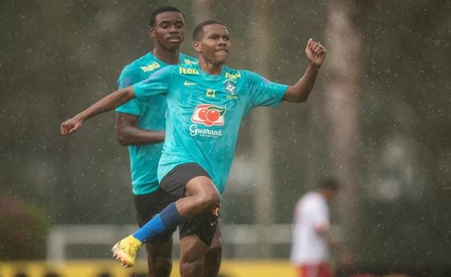 Ex-Cruzeiro, 'Messinho' estreia com gol e assistência na Seleção Sub-17 ...
