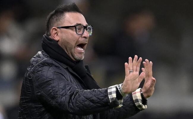 Turco surpreende e escala jovem meia-atacante do Atlético contra o ...