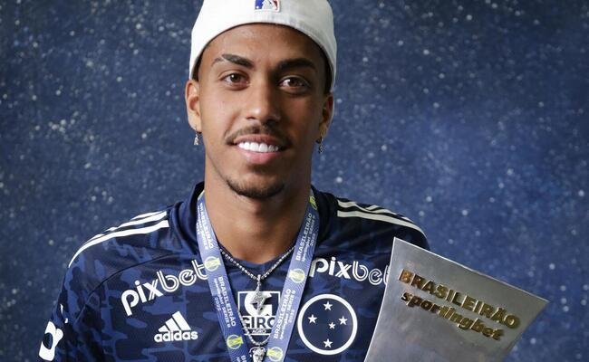 Zagueiro Ruan Santos vira desfalque no Cruzeiro para a Copinha ...