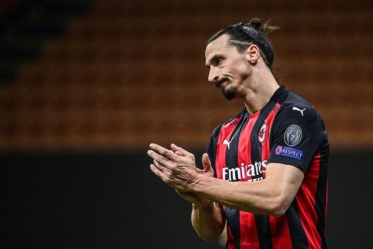 Ibra está 'muito perto' de renovar contrato com o Milan, revela Maldini ...