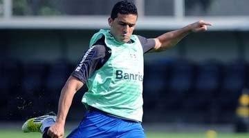 Grêmio contrata lateral Edílson, ex-Corinthians - Superesportes