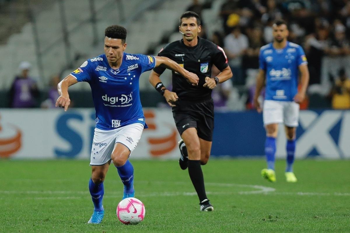 Fotos da vitória do Cruzeiro sobre o Corinthians - Superesportes