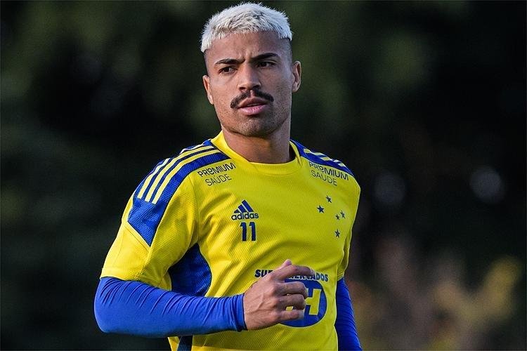 Marcinho revela como prefere atuar no Cruzeiro e enaltece Luxa ...